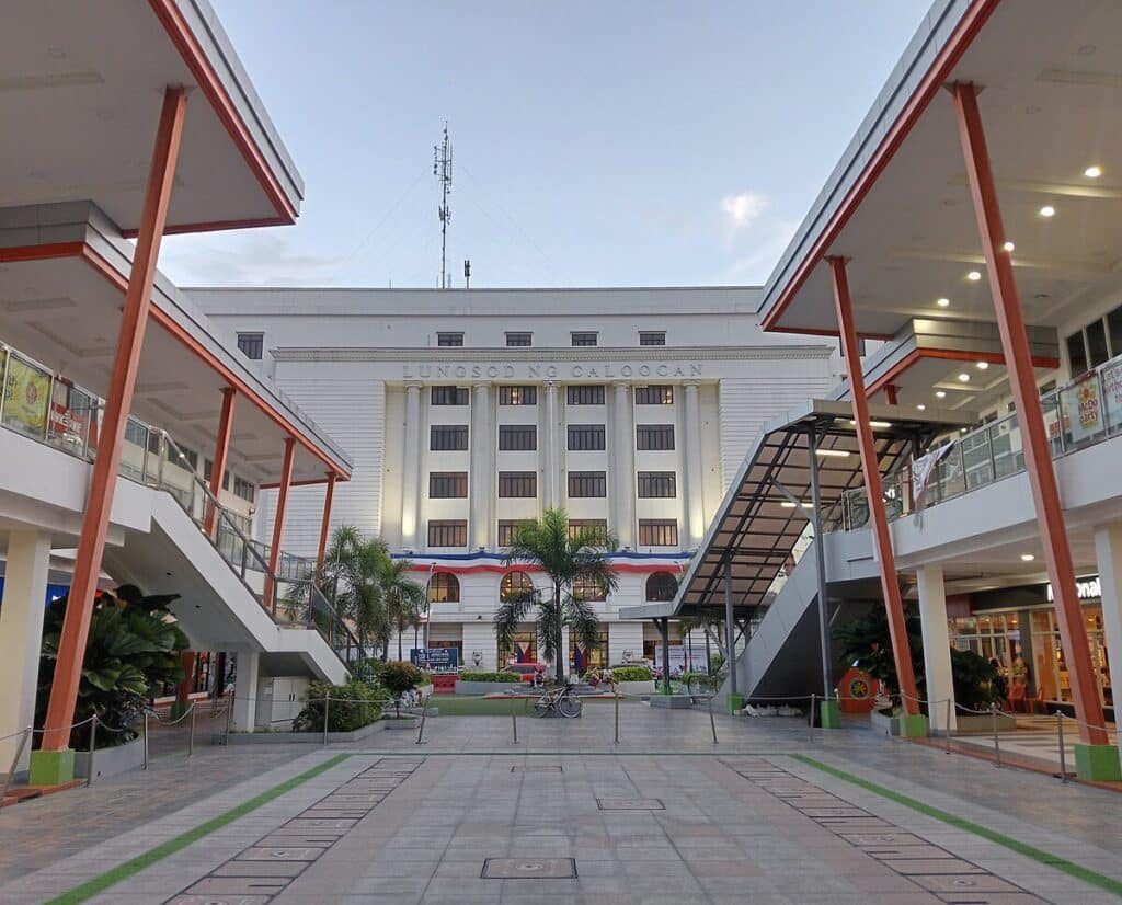 Monumento Circle Caloocan Caloocan City Announces Road Closures,